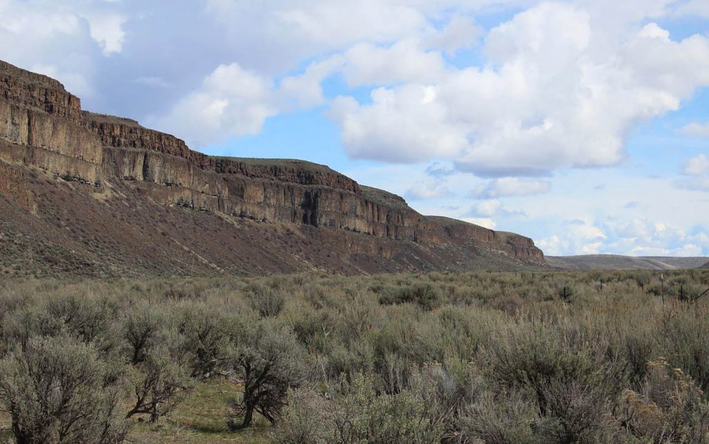 Dutch Henry Falls Trail - Wenatchee Outdoors